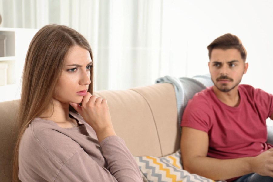 11 Solid Reasons Why Your Friend Doesnt Maintain Eye Contact With You
